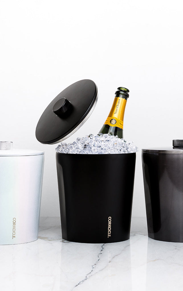 How to Keep Drinks Cold at Wedding | CORKCICLE.